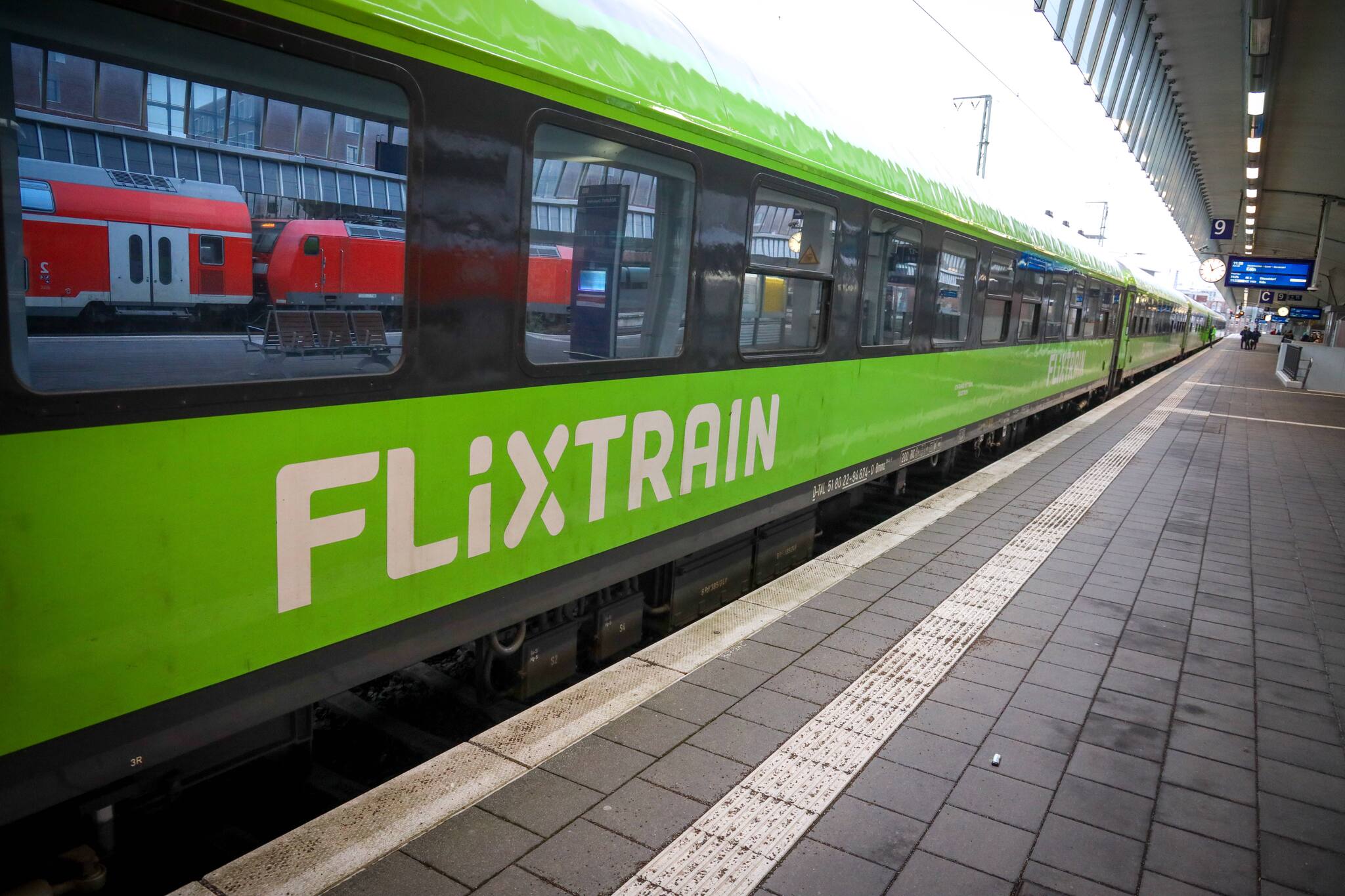 Tickets für Flixtrain und -bus für 3,99 Euro: Wie das geht und was ...