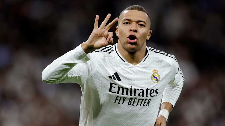 Carlo Ancelotti rates Kylian Mbappe's chance of matching Cristiano ...