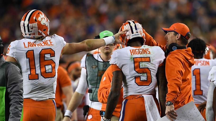 What Would Jaguars' Trevor Lawrence's Sales Pitch to Tee Higgins Be?