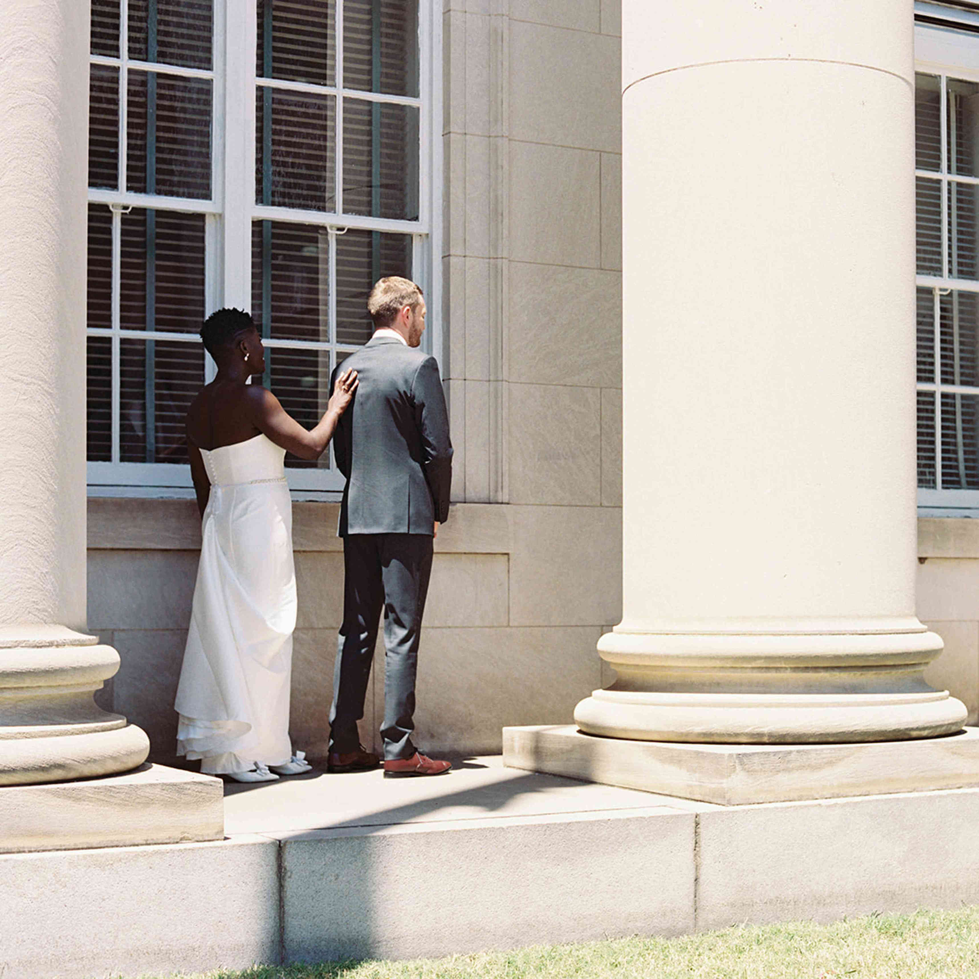 Here's Why Grooms Traditionally Don't See the Bride Before the Wedding ...