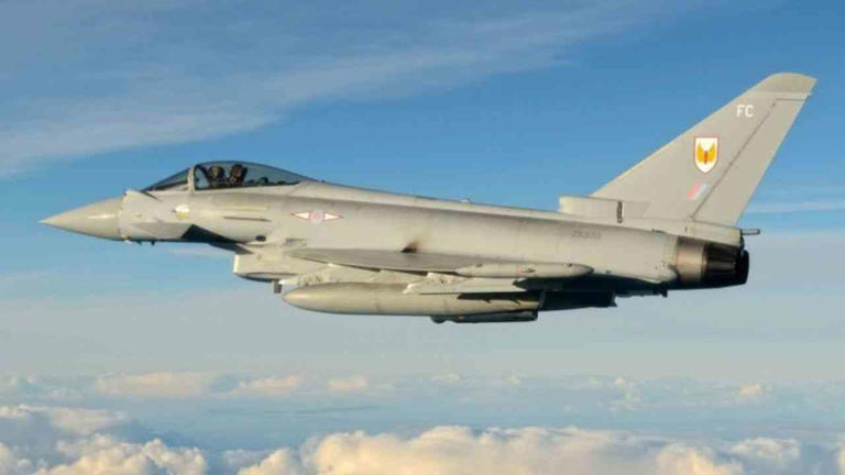 Het Verenigd Koninkrijk kan Typhoon-jagers sturen om het Oekraïense ...