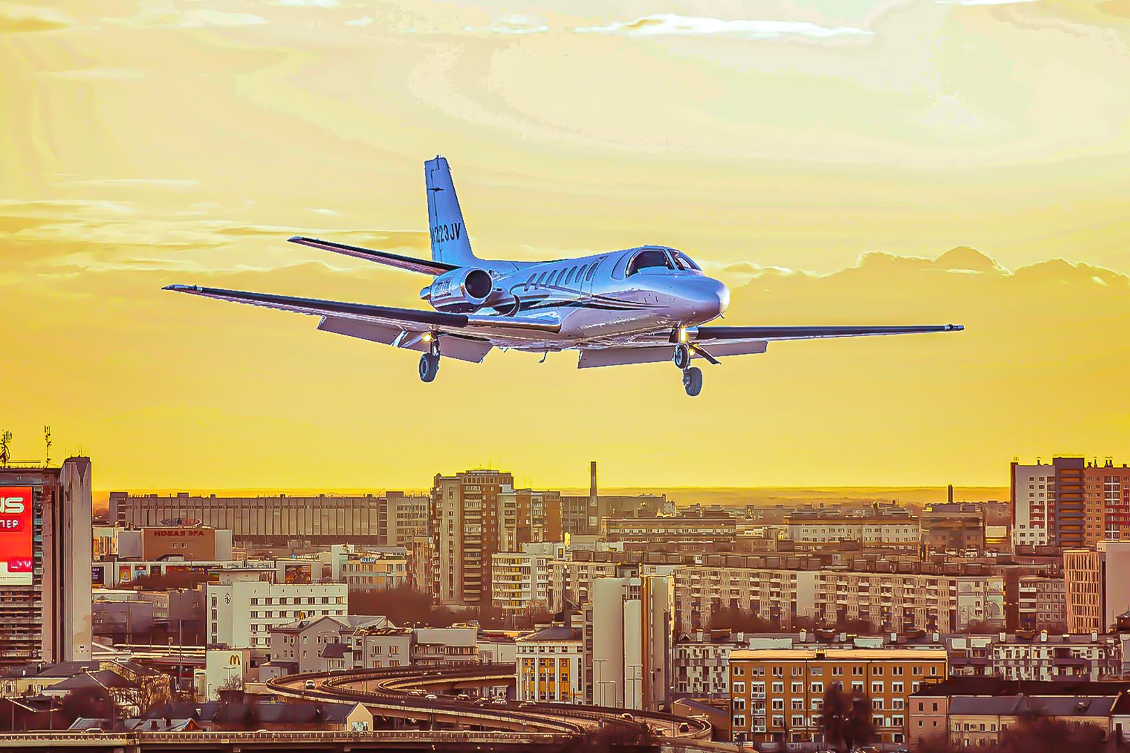 Popular Citation Jet Series: A Look At The 4 Aircraft In The Citation V ...