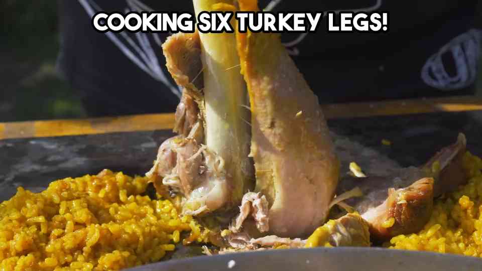 How to prepare Turkey meat under the baking sheet