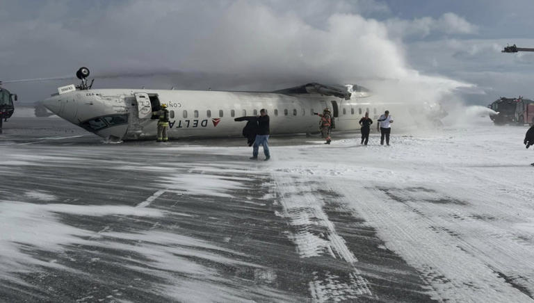 2025 plane crashes: How many have there been?