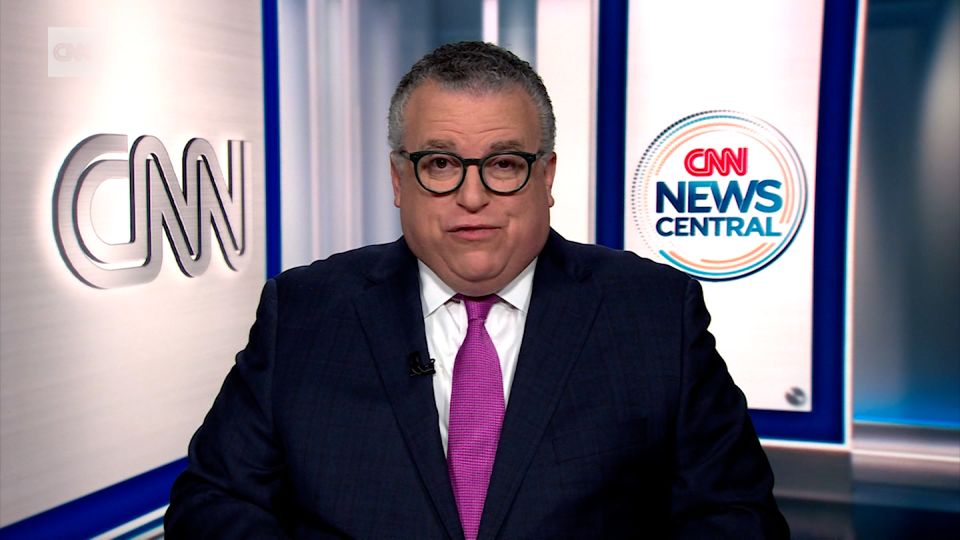 David Chalian: CNN poll shows this is biggest warning sign for Trump