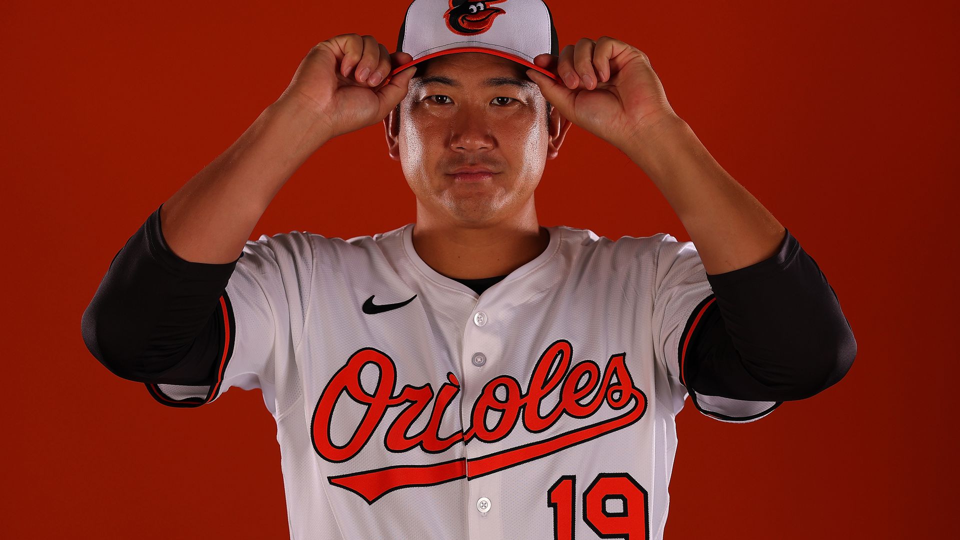 What past Japanese pitcher moves to MLB can tell us about Tomoyuki ...