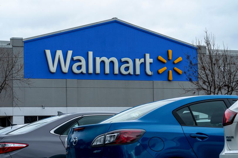 Walmart sales fall behind Amazon for the first time ever in major blow ...