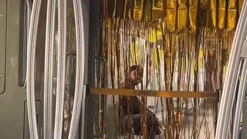 Haldi function inside metro train? Influencer shares video, UP Metro ...