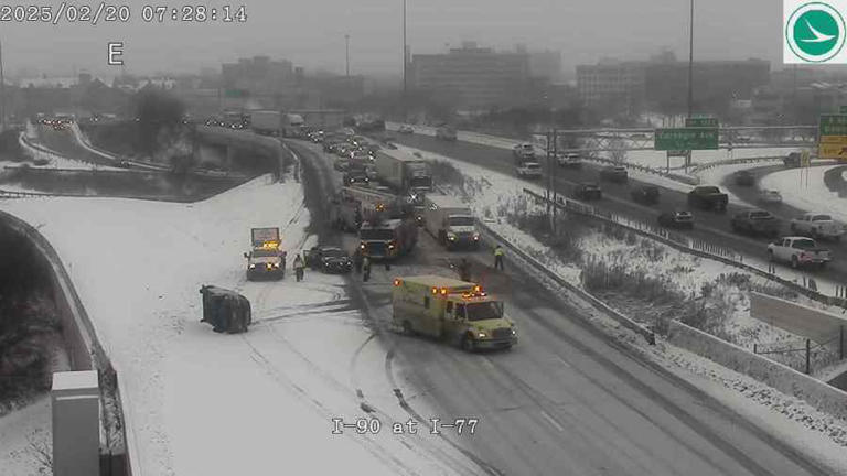Slick roads, several crashes caused slow commute Slick roads, several crashes caused slow commute
