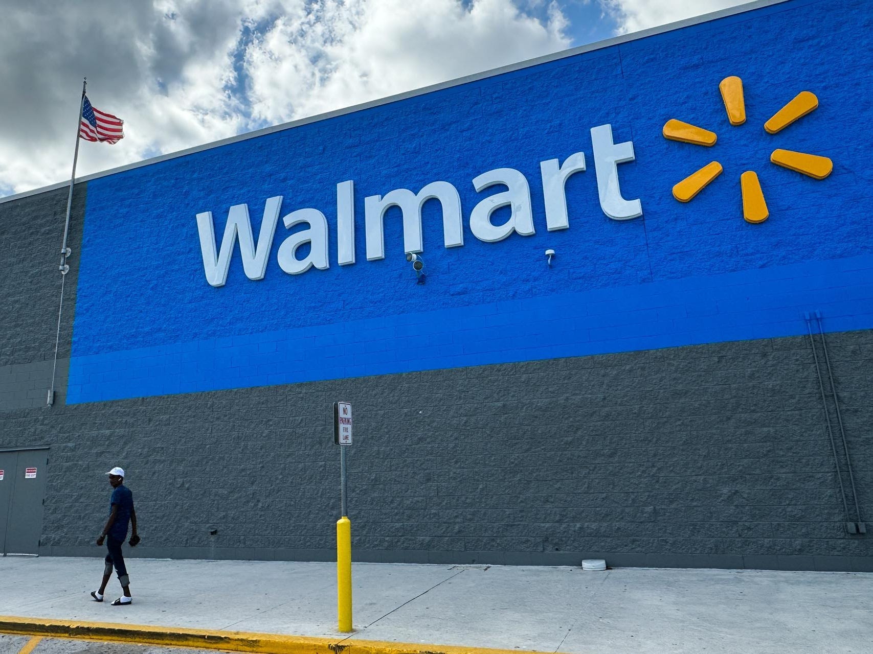 Walmart stock slides after issuing 'measured' sales outlook despite ...