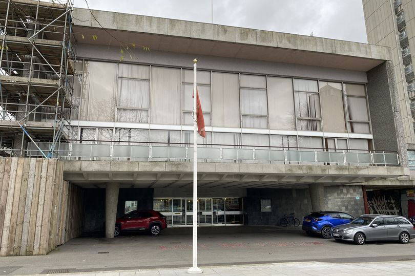 More than 2,000 signatures calling for Plymouth mayor referendum 'invalid' More than 2,000 signatures calling for Plymouth mayor referendum 'invalid'
