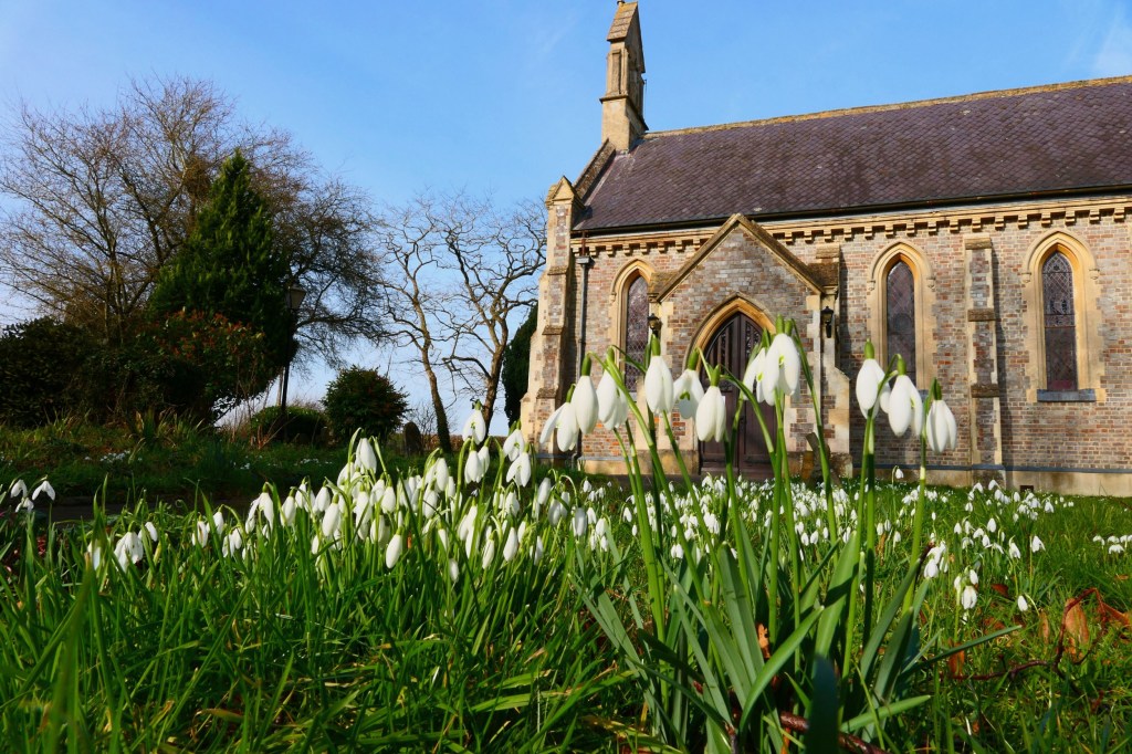 UK weather map shows where temperatures could rise as high as 13C tomorrow