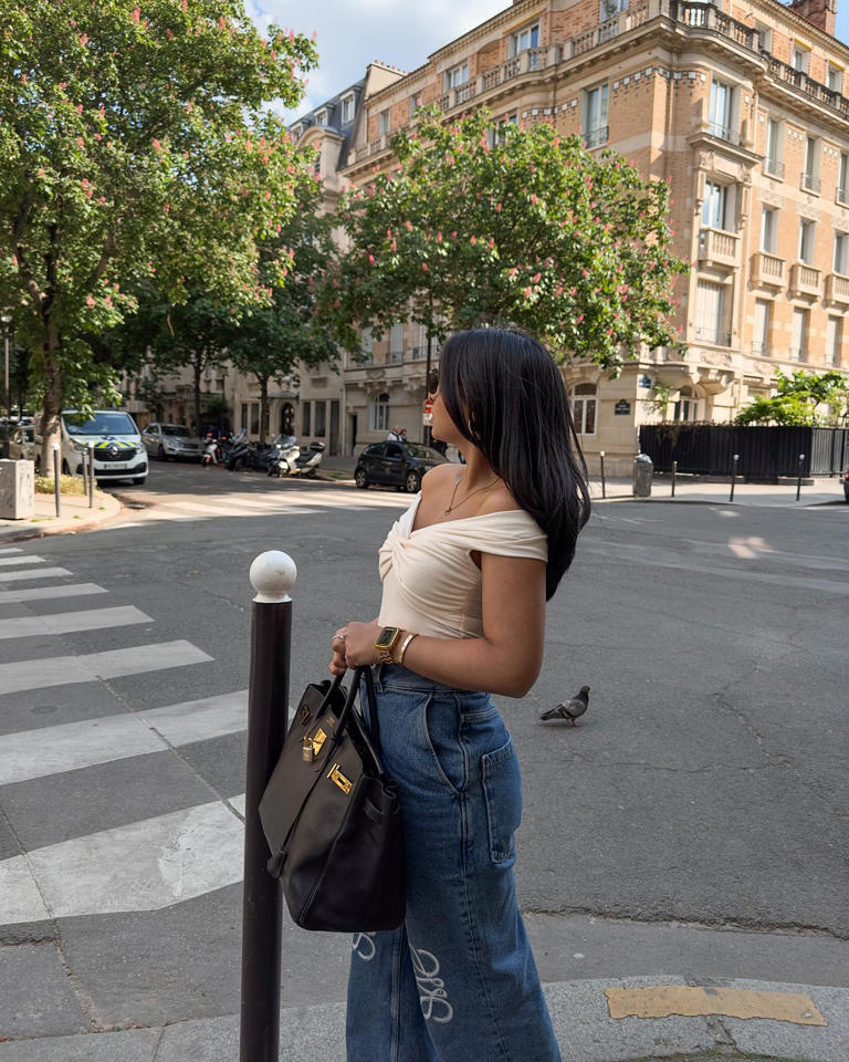 I'm a petite style expert—these 6 pieces are my capsule wardrobe non ...