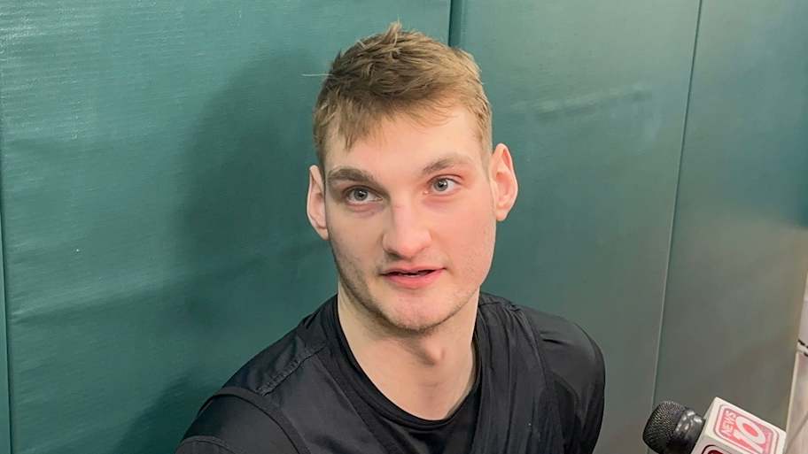 WATCH: Michigan State C Carson Cooper Previews Michigan