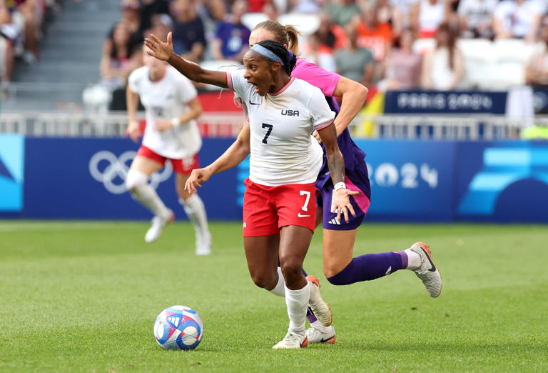 Dunn: Leaving NWSL for PSG 'wasn’t the easiest decision'