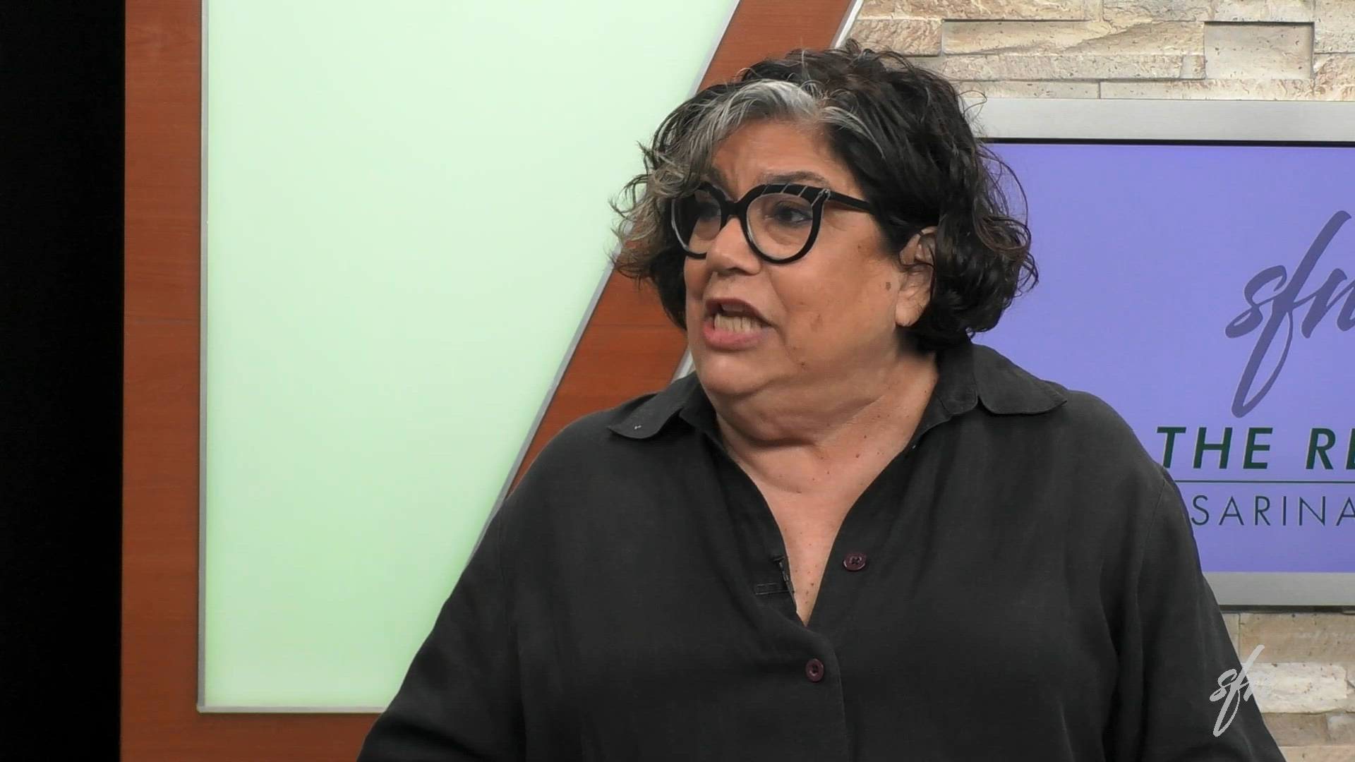 OTR Decluttering 55 Hits RHStv Clearing Space for a Better Life Meet Michelle