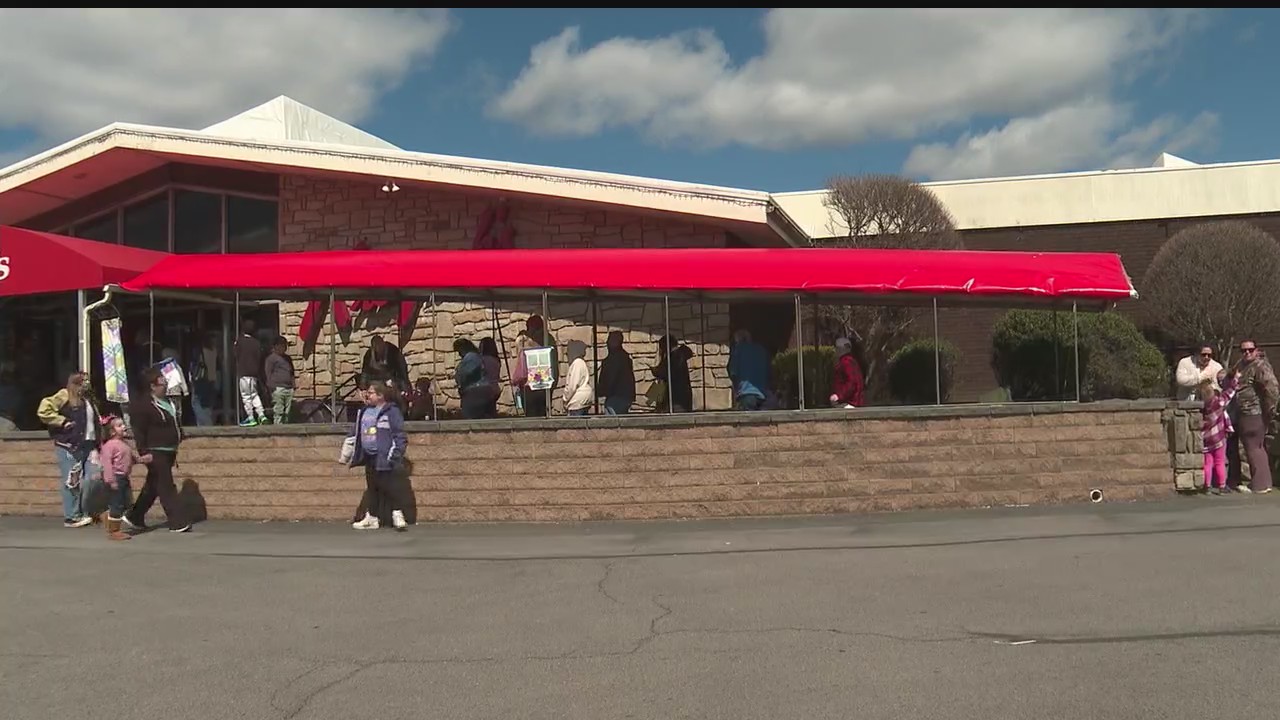 Easter Bunny Lane opens at Kraynaks