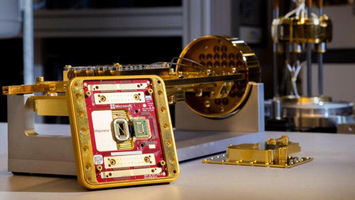 Microsoft has unveiled a new quantum computer chip. How does it work ...
