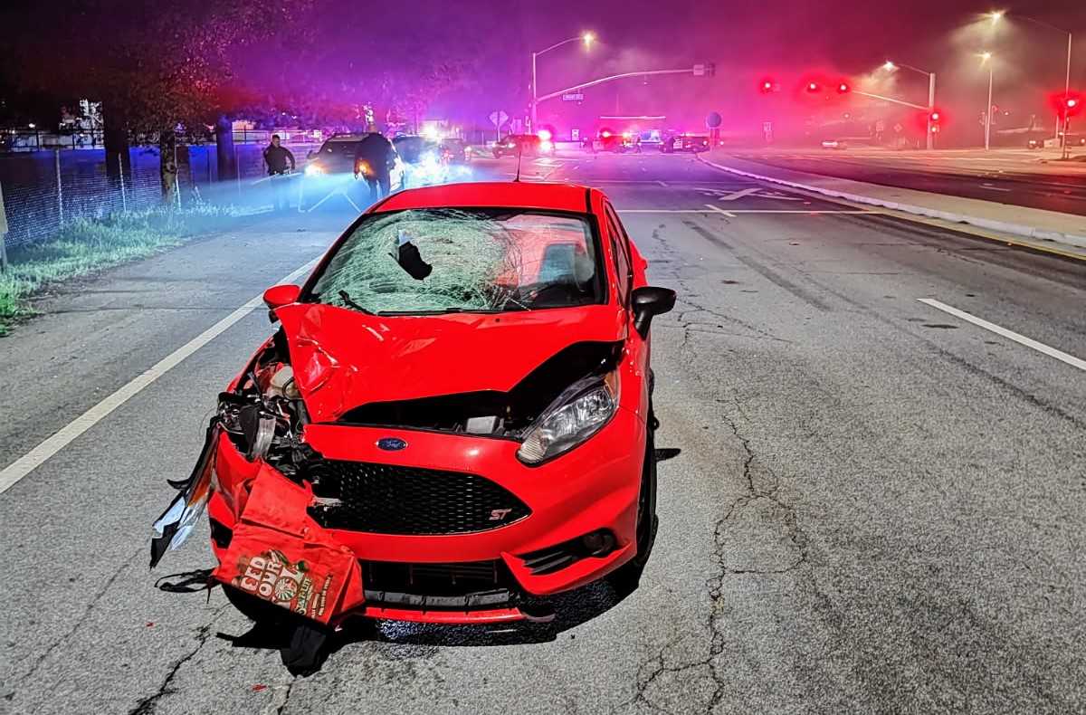 Pedestrian killed in early morning Santa Cruz crash