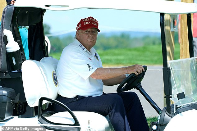 What's it like to play a round of golf with Donald Trump? Legendary ...