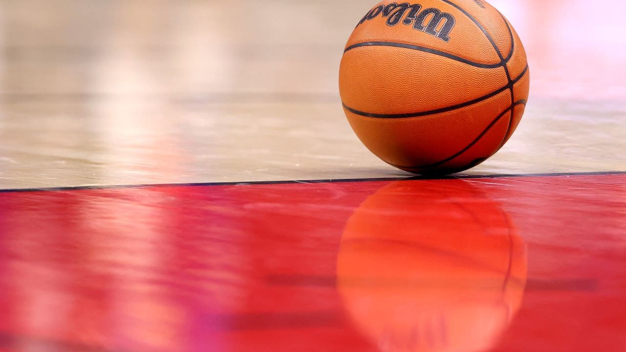 Transgender athletes in girls' sports ban passes MN House committee