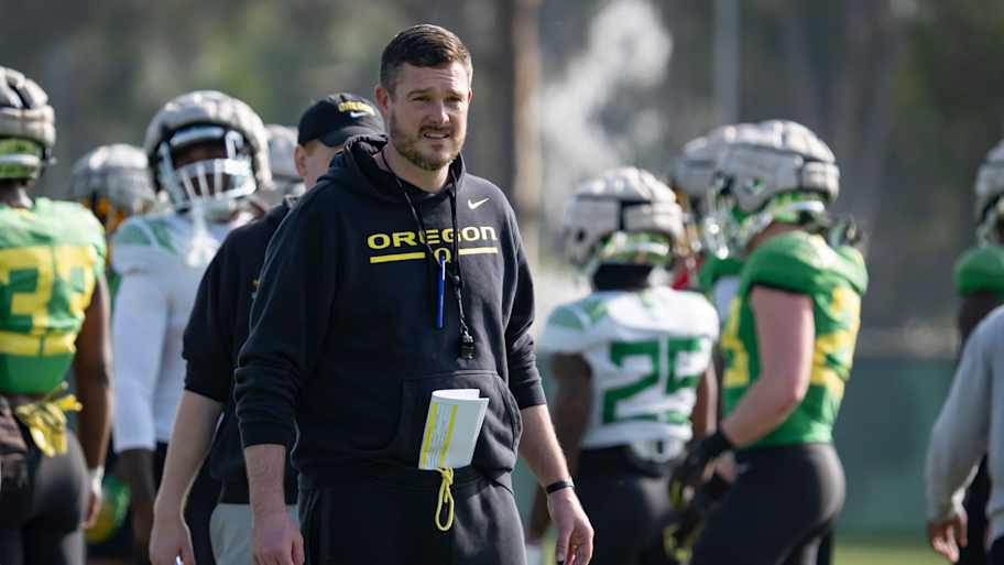 What 4-Star Linebacker Recruit Nick Abrams Said About Oregon Ducks, Dan ...