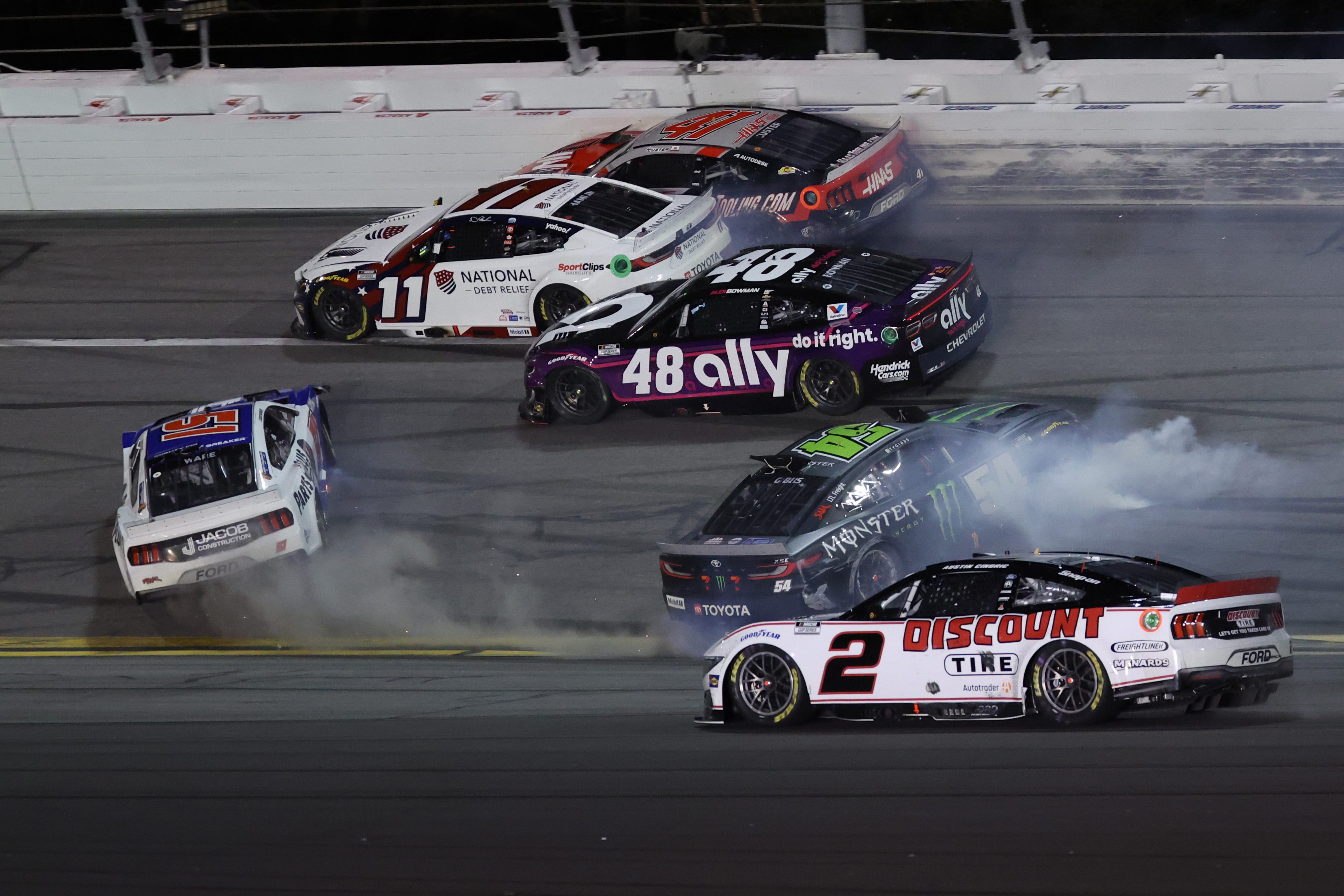 NASCAR race director explains why the Daytona 500 finished under green