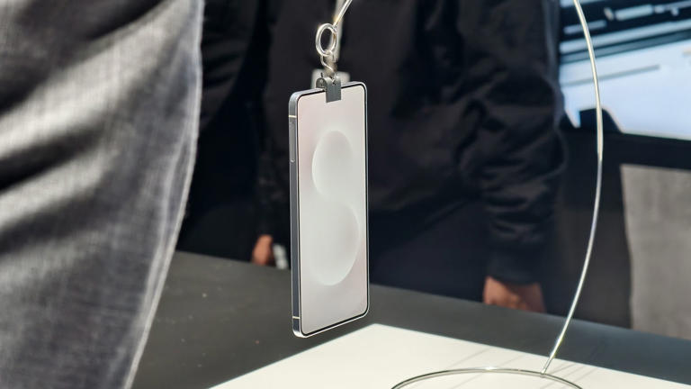 Someone built their own CPU and rendered a cube with it, and I'm ...