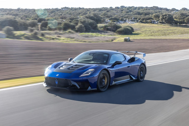 マセラティGT2ストラダーレ（MR/8AT）【海外試乗記】