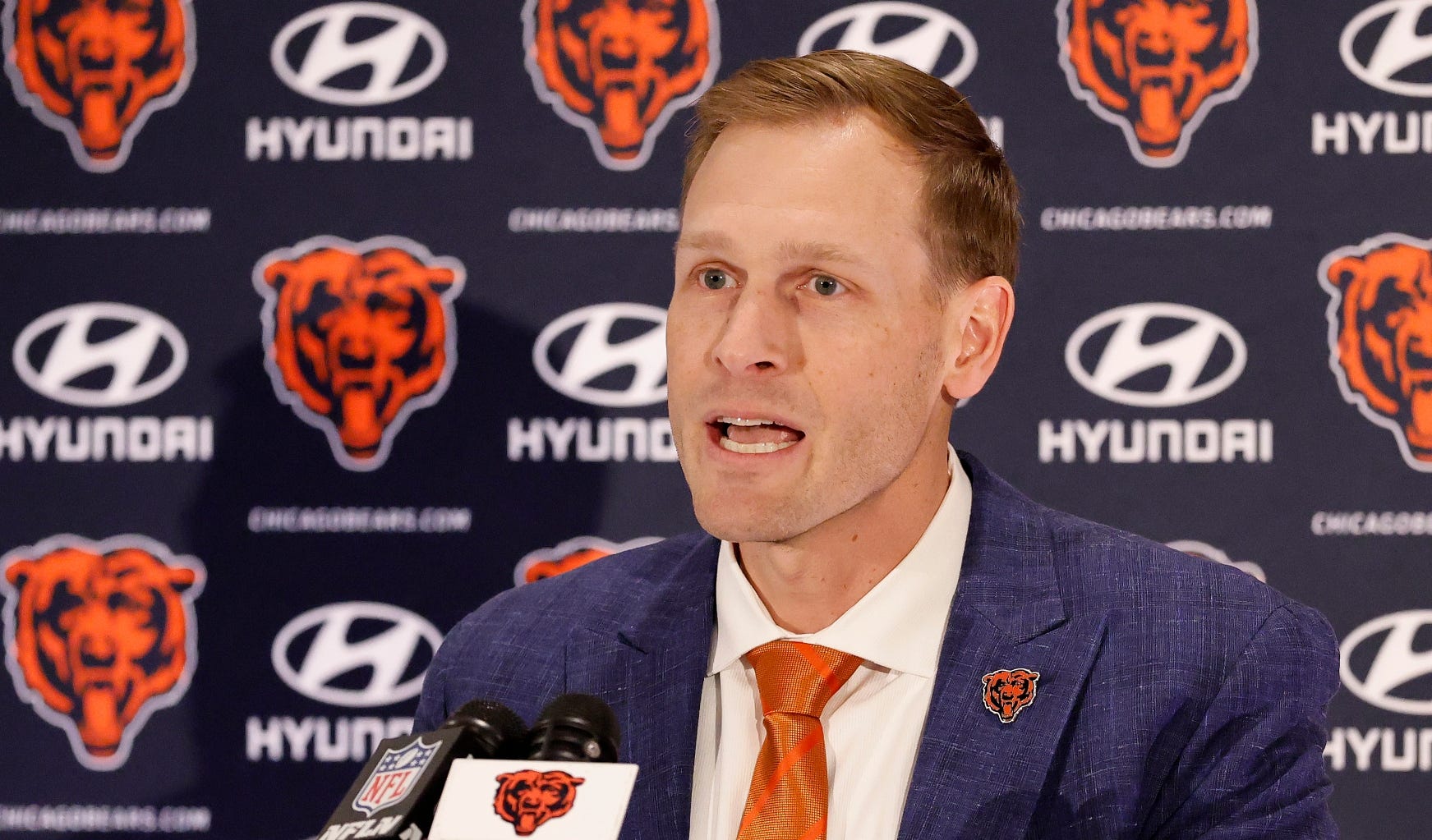 Bears officially unveil new head coach Ben Johnson's full staff