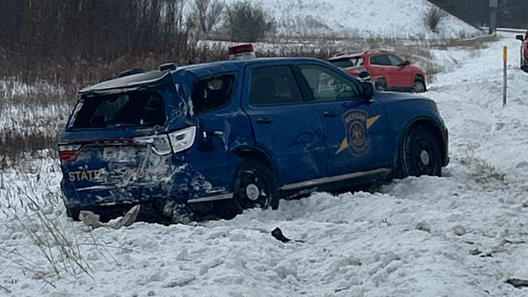 Michigan State Police reminding drivers to slow down on ice and snow ...