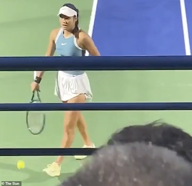 Dramatic footage shows moment Emma Raducanu spots 'stalker' in the ...