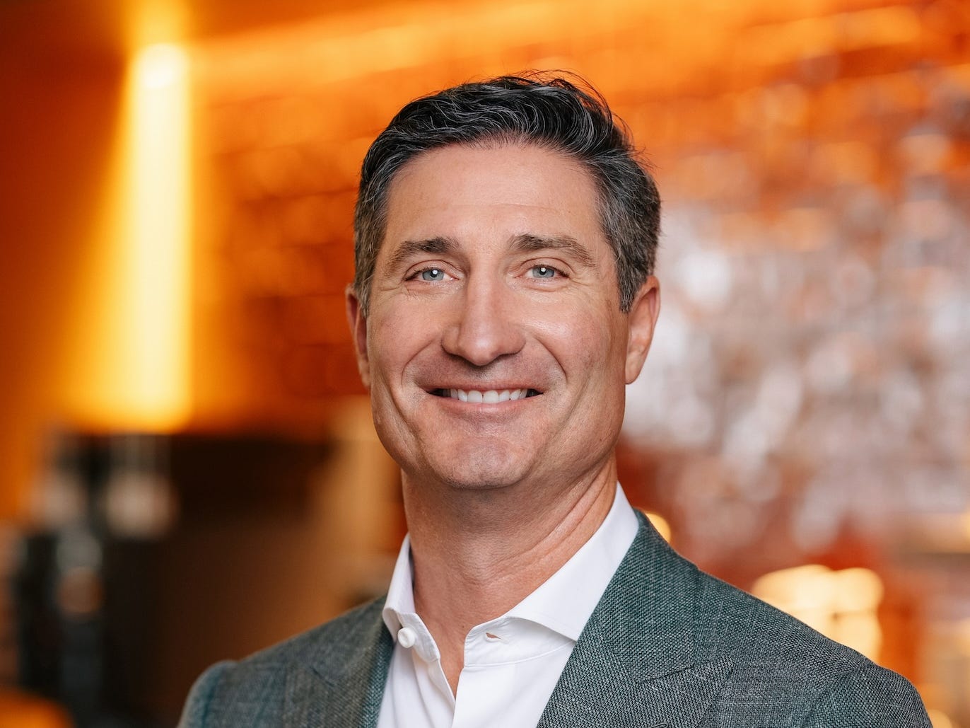 Starbucks' CEO wants to change how you pick up your morning coffee