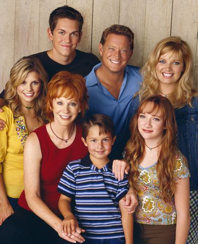 How“ ”Christopher Rich's “Reba” Costars 'Engineered' His 'Perfect' TV ...