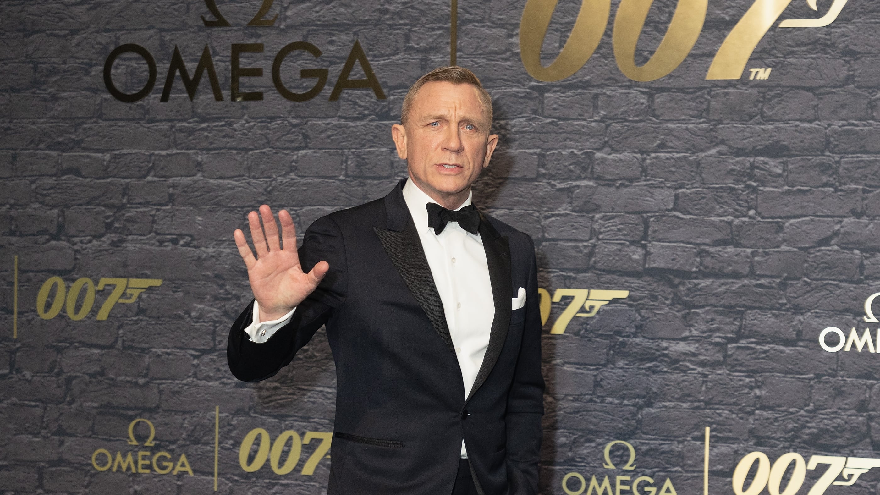 James Bond Sells Out to Jeff Bezos as Amazon Gets Creative Control of ...