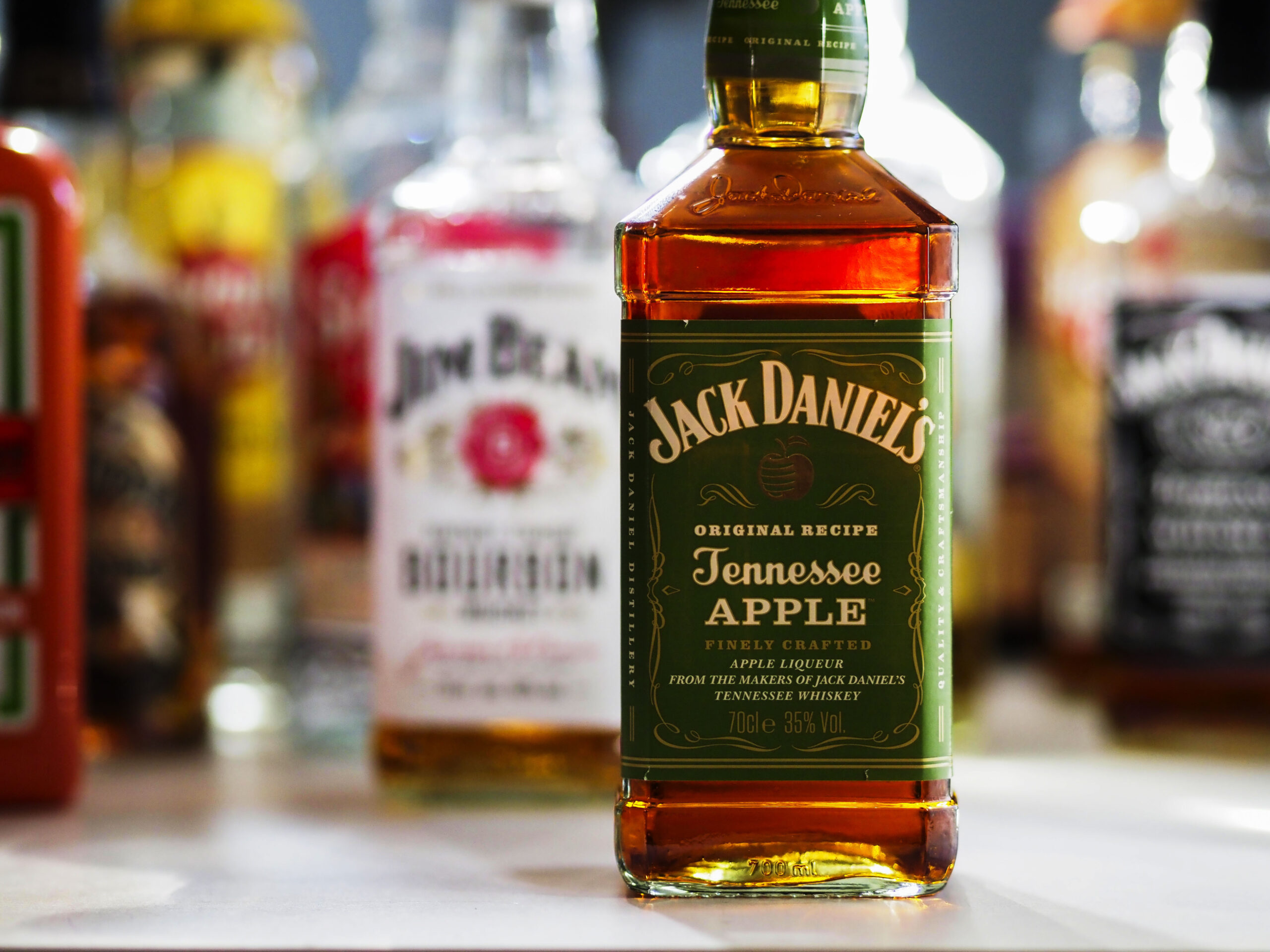 What Percent Alcohol Is Whiskey? Breaking Down the Range of Proofs