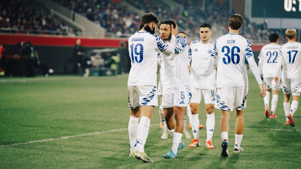 ¡Héroe mexicano! Rodrigo Huescas salva al Cophenague con gol en tiempo ...