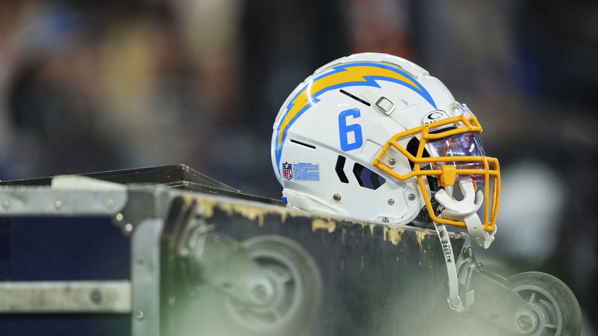 Chargers promote Dylan Roney to edge rusher coach