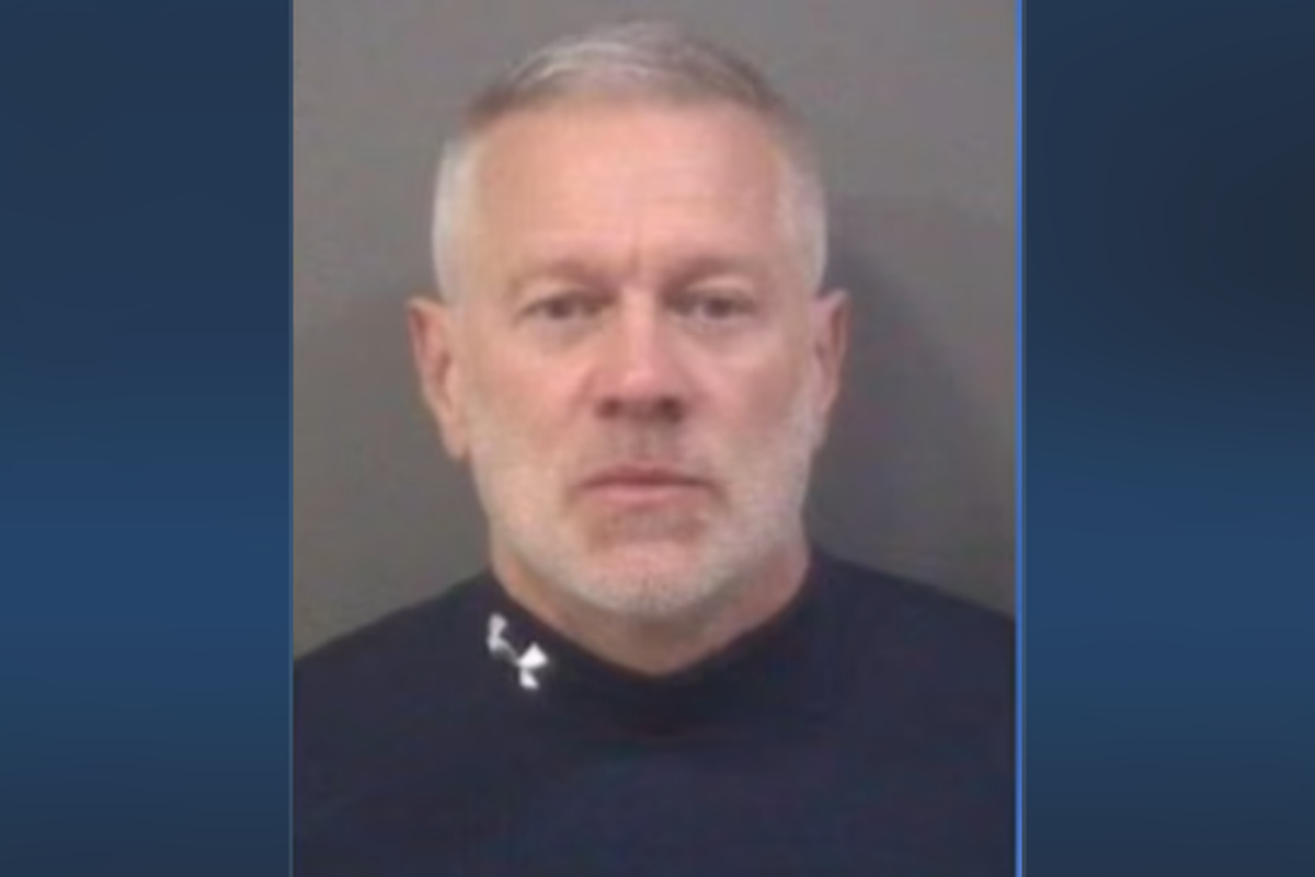 College professor accused of raping women he met on Tinder — and cops ...