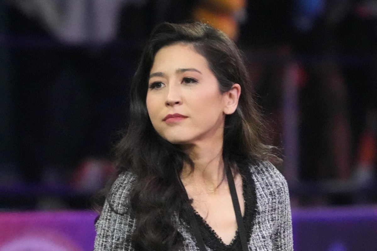 ESPN reporters Laura Rutledge, Mina Kimes' outfits steal attention on ...