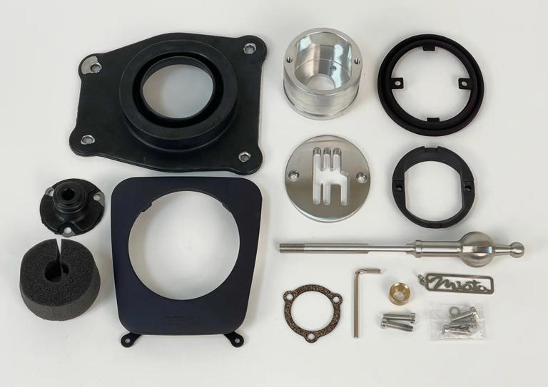This NA Miata Gated Shifter Conversion Kit Was Inspired by a Ferrari