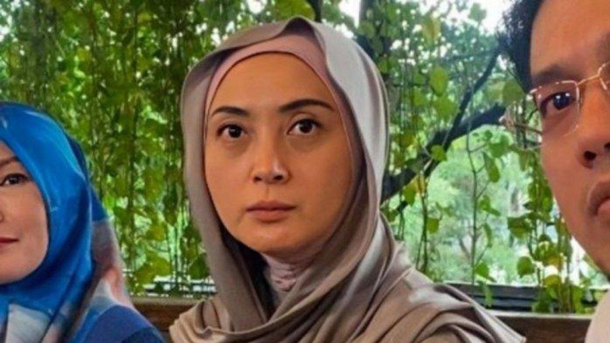 Della Puspita Jadi Korban Penipuan Dana Umrah,Kini Laporkan Teman Sendiri,Kerugian Rp 390 Juta