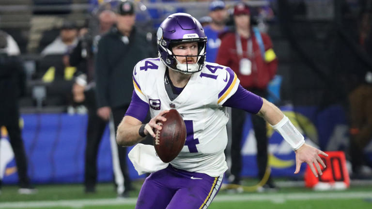 NFL analyst predicts Steelers will sign QB Sam Darnold NFL analyst predicts Steelers will sign QB Sam Darnold