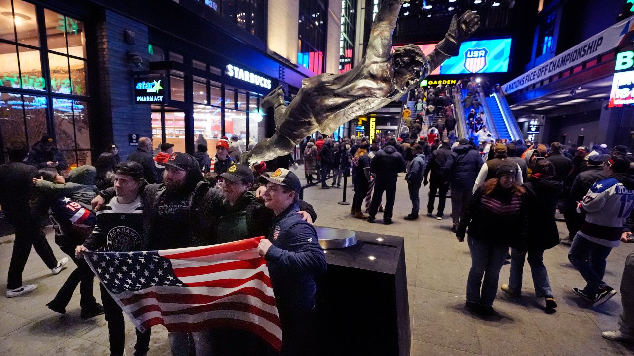 Fans in Boston boo Canadian anthem ahead of 4 Nations Face-Off final