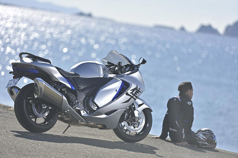 “Hayabusa（ハヤブサ）” でワンデイツーリング！圧倒的な存在感と一体感に包まれる充実感