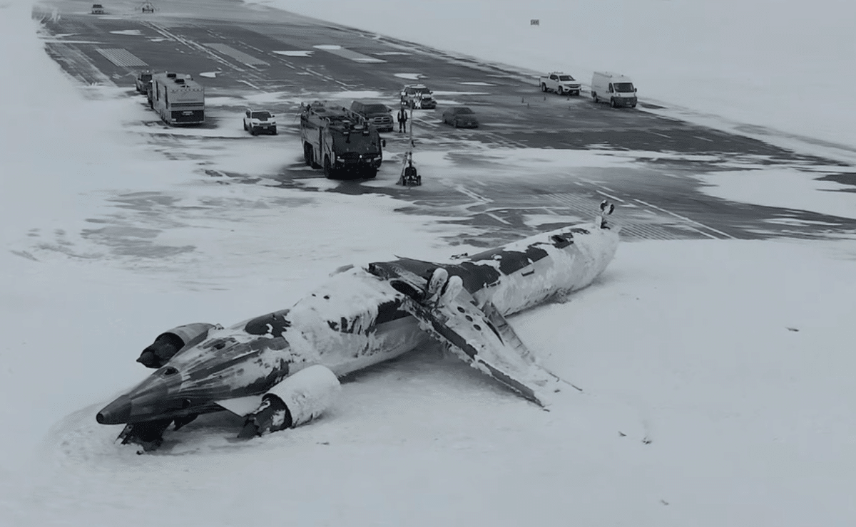 Delta plane that flipped over in Toronto showed high rate of descent