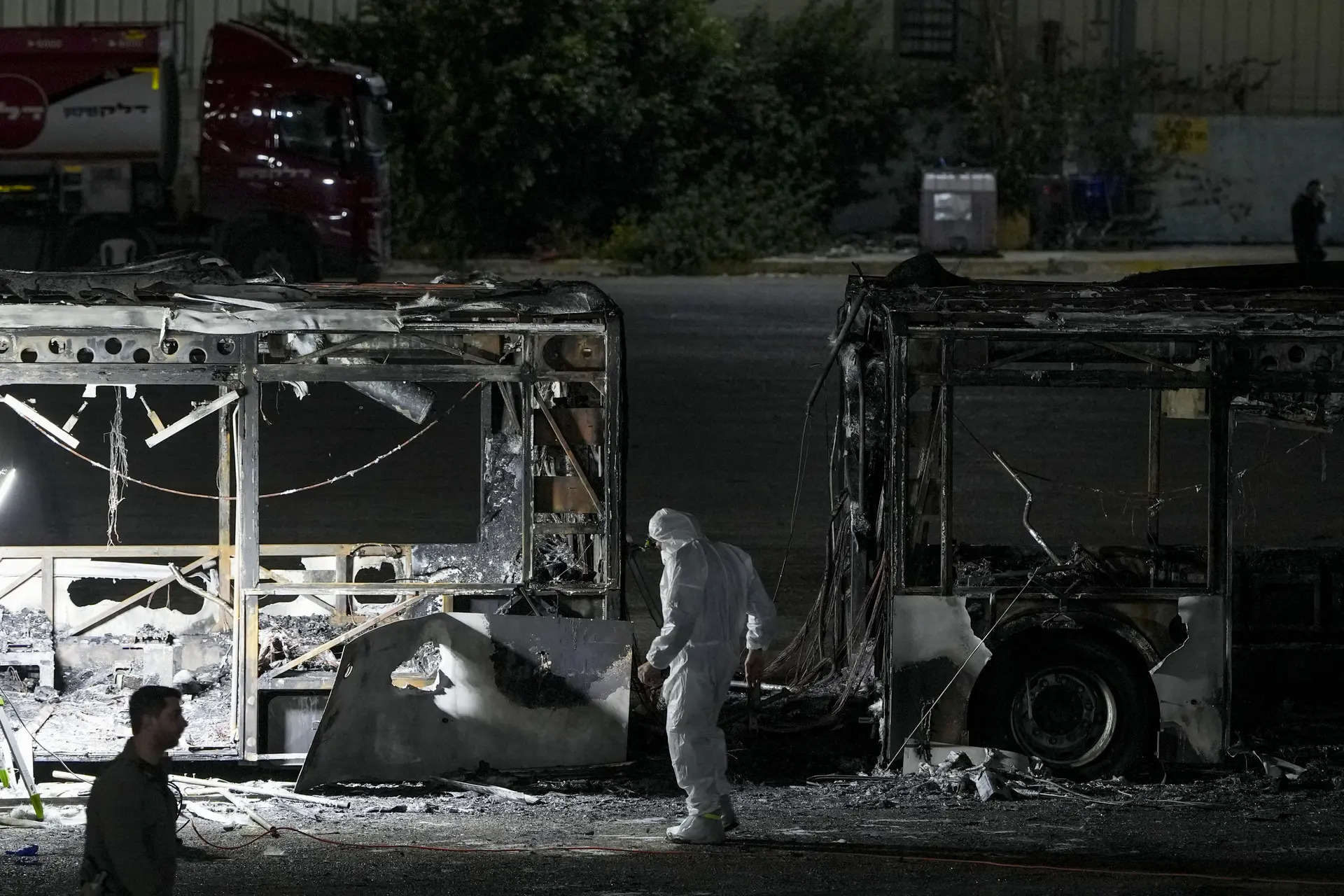 Three bombs explode, two defused in Israel bus attacks; no injuries ...