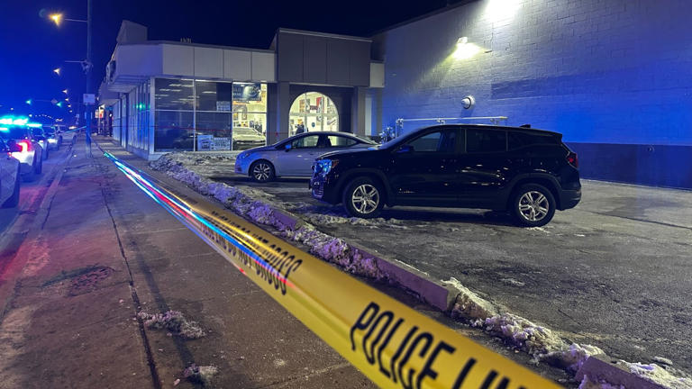 Shooting at Dodge dealership on South Side leaves 2 hospitalized