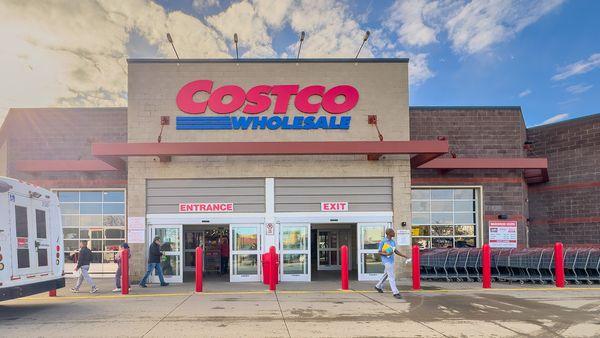 Here's how prices in the new Costco flyer compare to grocery store ...