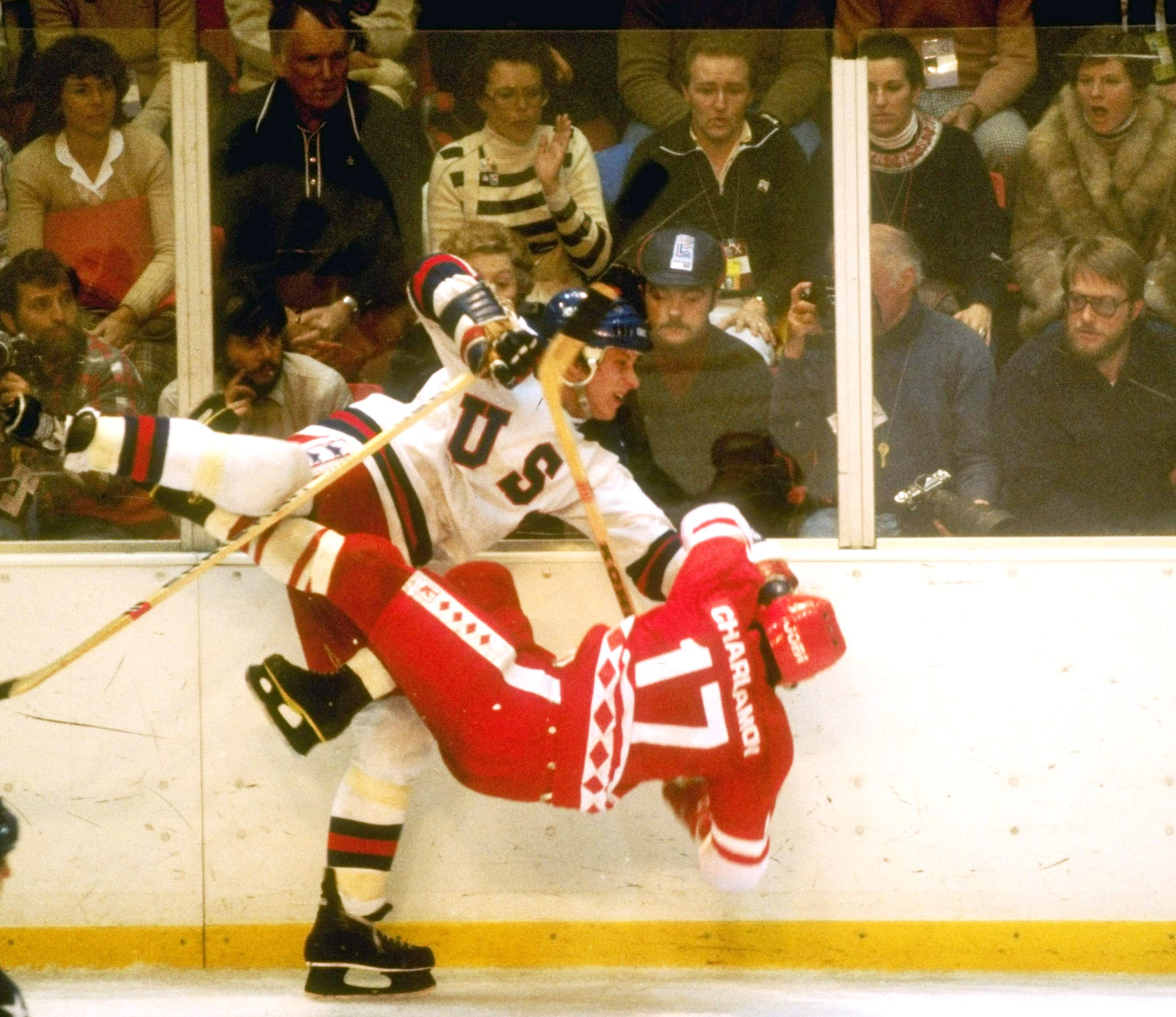 'Miracle On Ice:' US Olympic hockey team upsets Soviet Union in 1980 at Lake Placid